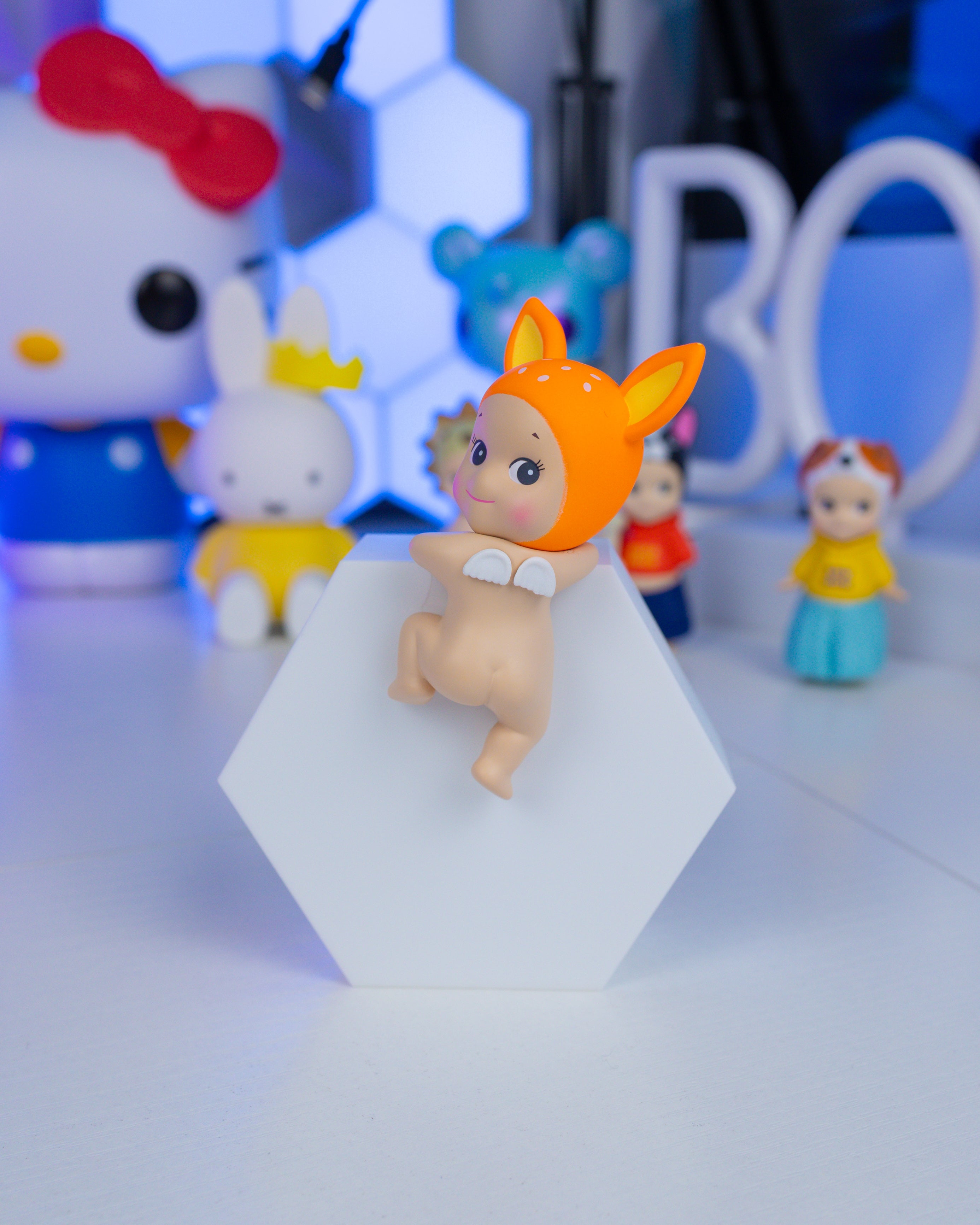 Sonny Angel Hippers Looking Back - Fawn (OPEN BOX) – Chubby Collectibles